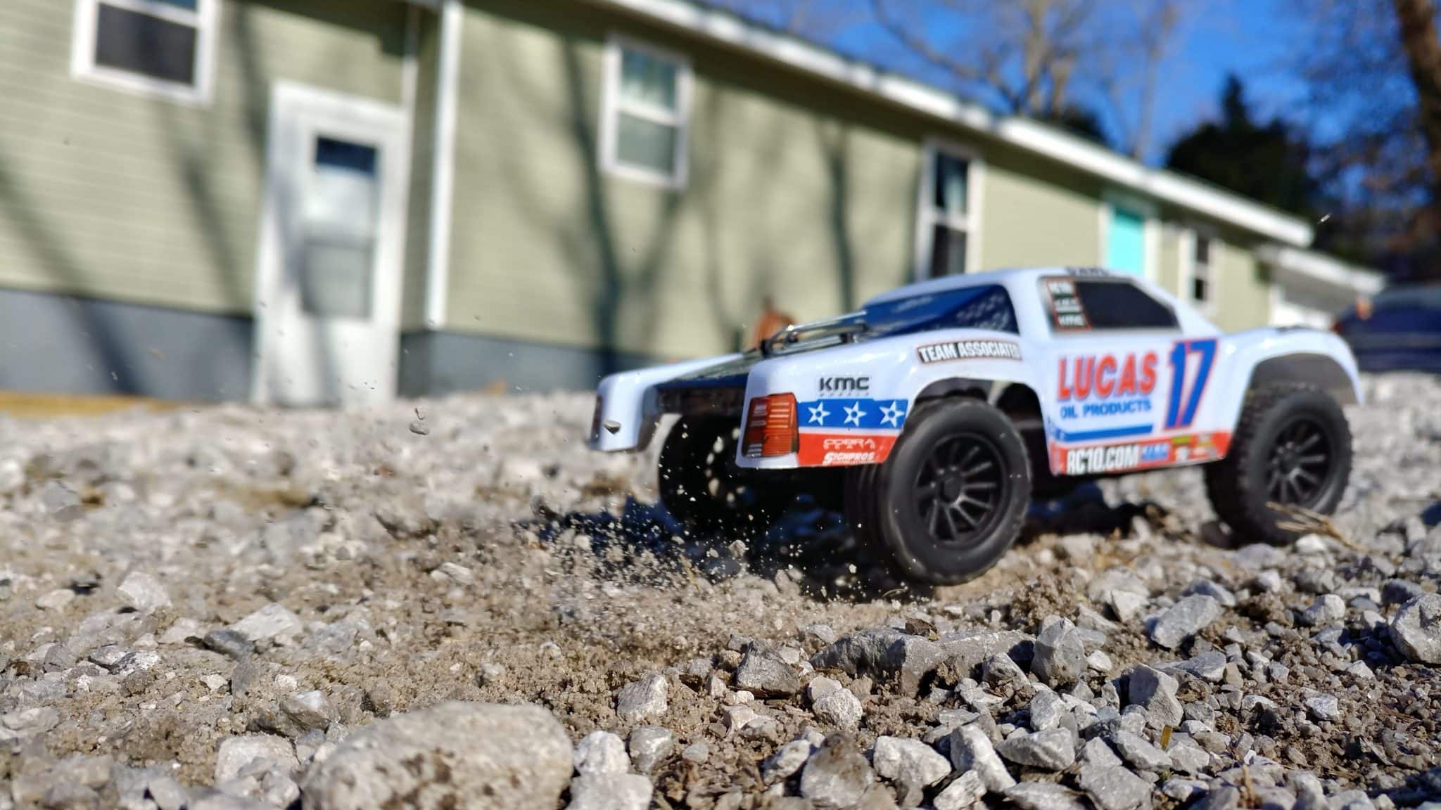 Team Associated SC28: The Review - Small-Scale RC
