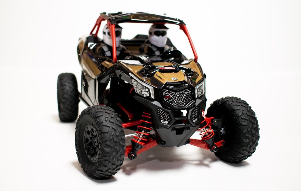 First Impressions: Axial Yeti Jr. Can-Am Maverick X3 - Small-Scale RC