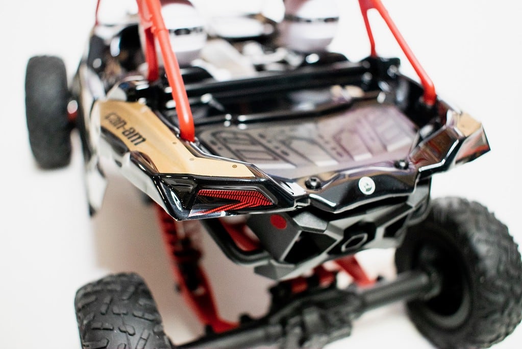 First Impressions: Axial Yeti Jr. Can-Am Maverick X3 - Small-Scale RC