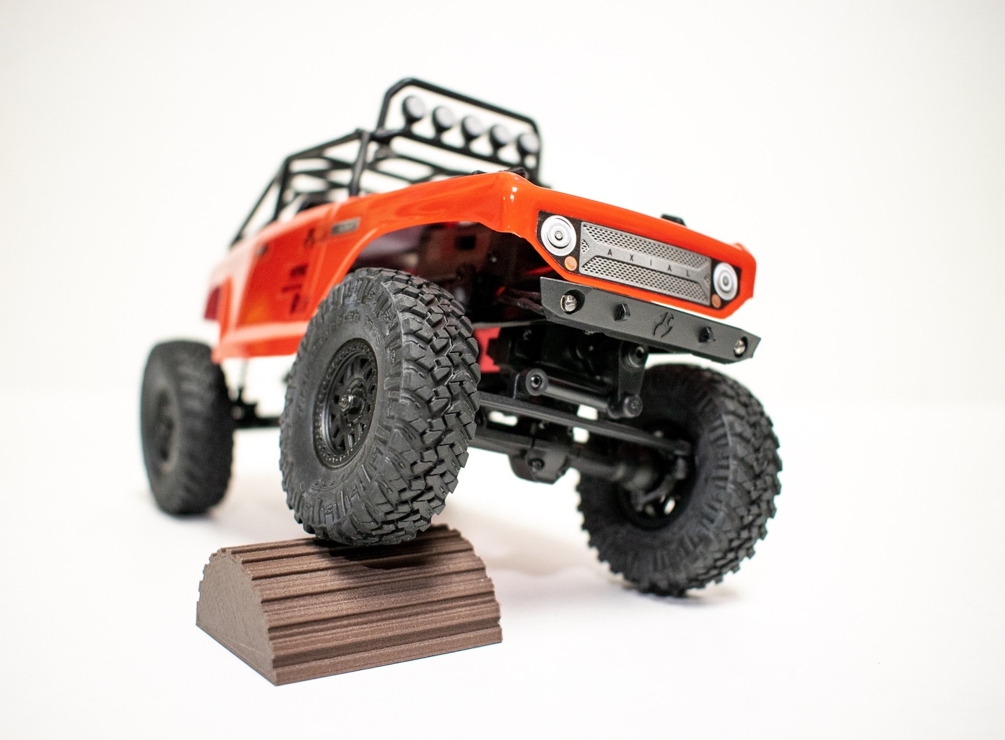 First-Impressions: Axial SCX24 Deadbolt - Small-Scale RC