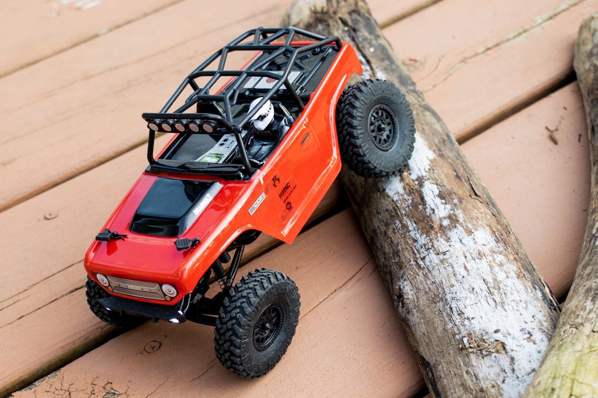 First-Impressions: Axial SCX24 Deadbolt - Small-Scale RC